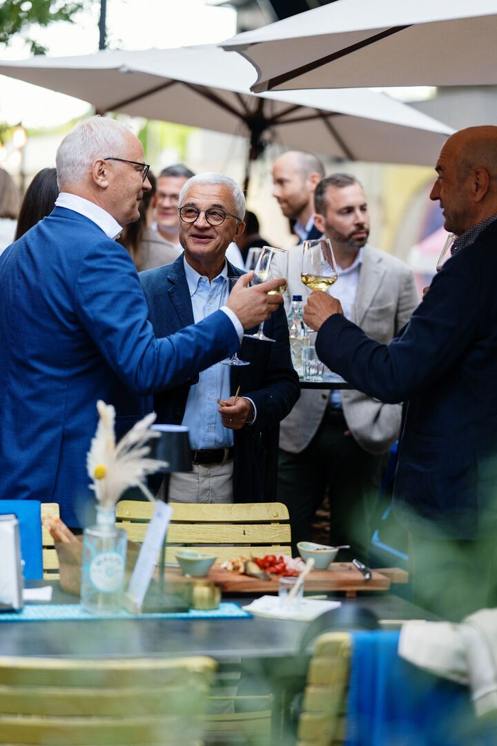 Home I 150 Jahre ZAV